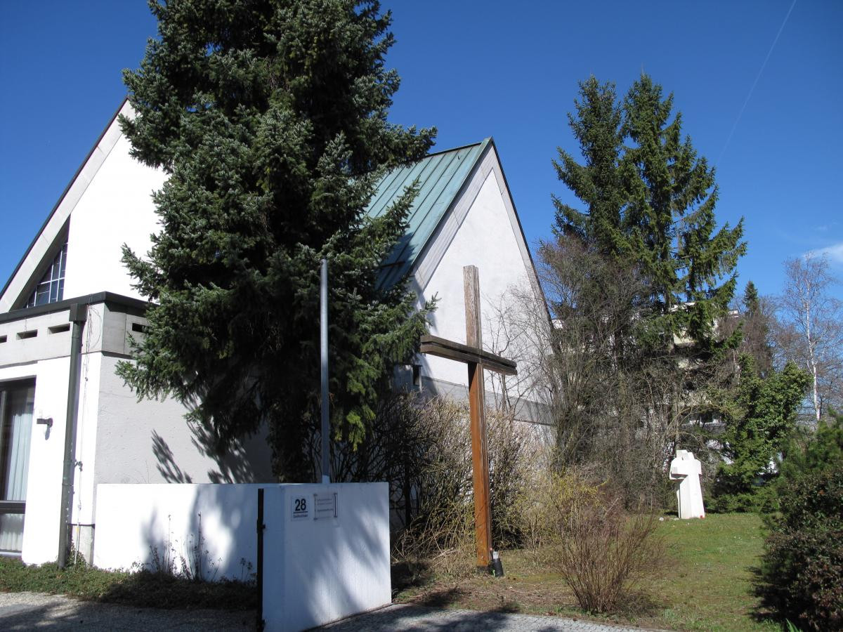 Dietrich-Bonhoeffer-Kirche | Willkommen in unserer Gemeinde Dietrich-Bonhoeffer-Kirche | Willkommen in unserer Gemeinde
